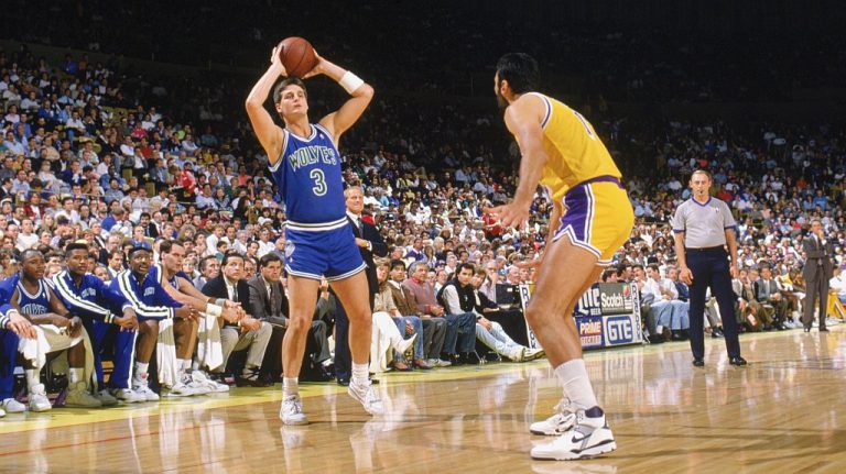 Scott Roth First JackJumpers Coach - Tasmanian Times