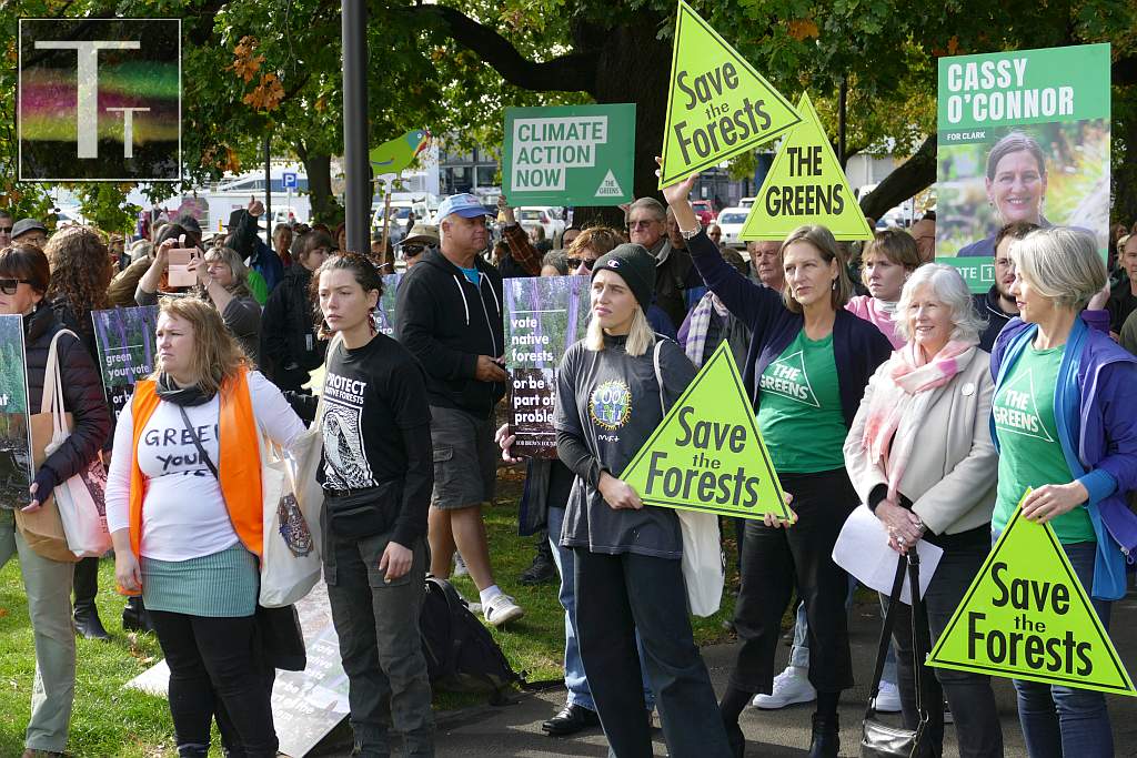 Photo Essay - Vote Environment Rally - Tasmanian Times