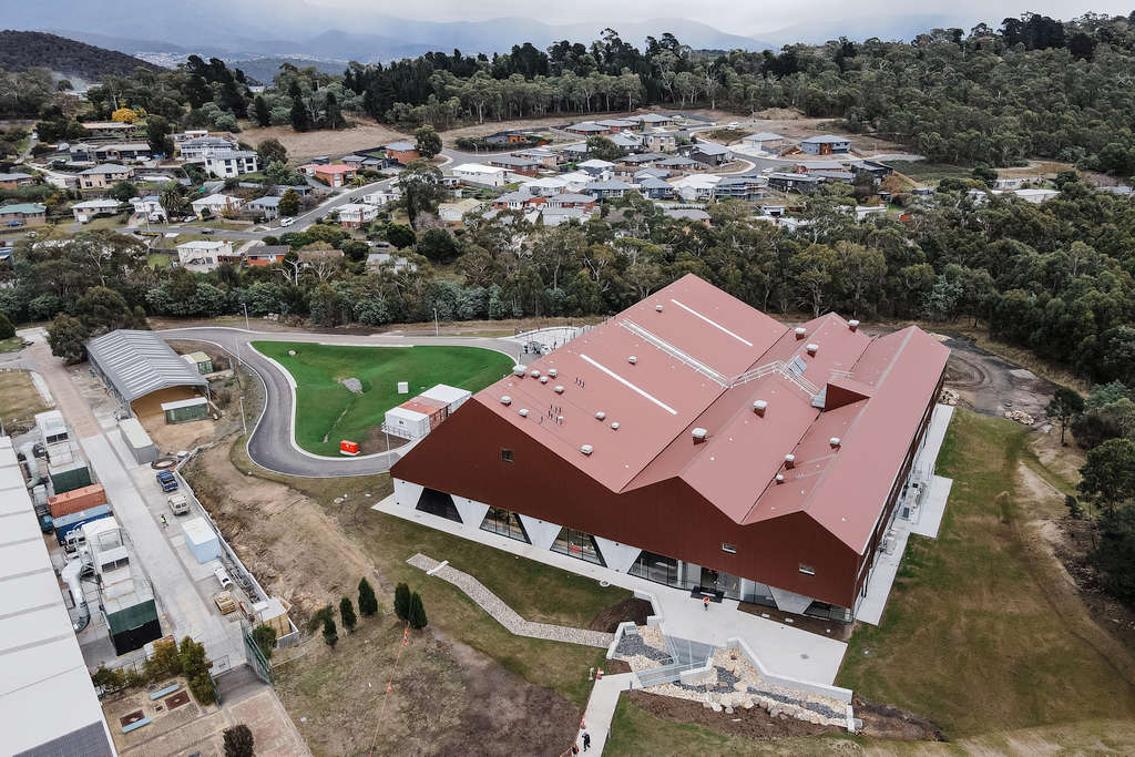 TasTAFE Water And Energy Trades Building Opens - Tasmanian Times