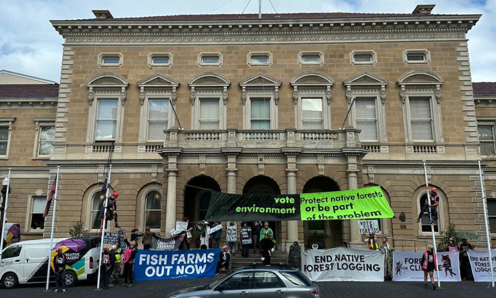 Protest At Leaders Debate - Tasmanian Times