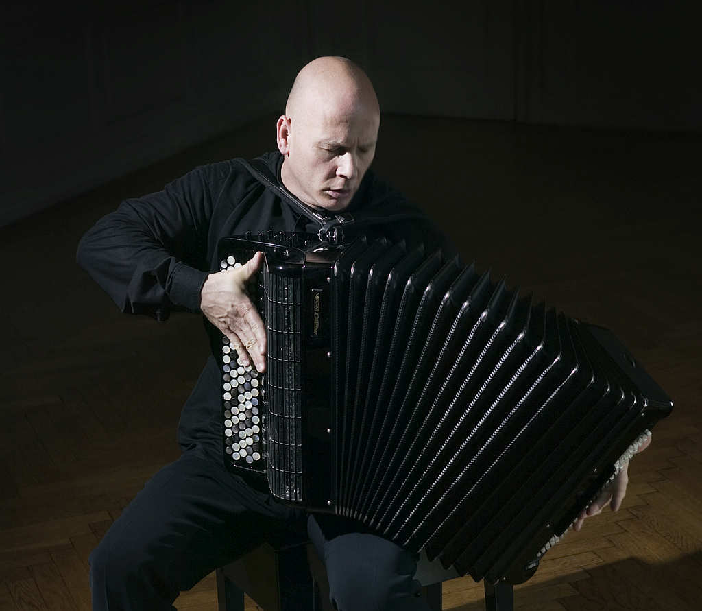 James Crabb & Luke Plumb - 3 Performances In Tas - Tasmanian Times