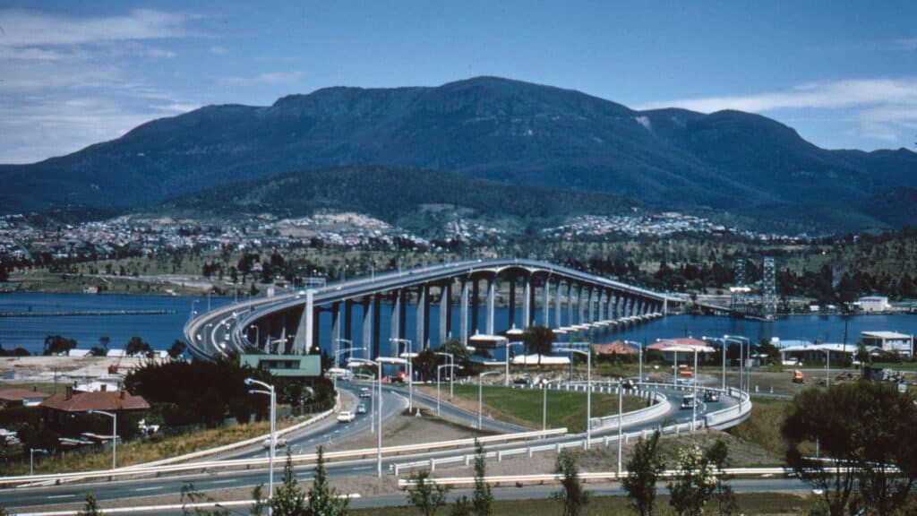 Tas That Was – Tasman Bridge (1970) - Tasmanian Times