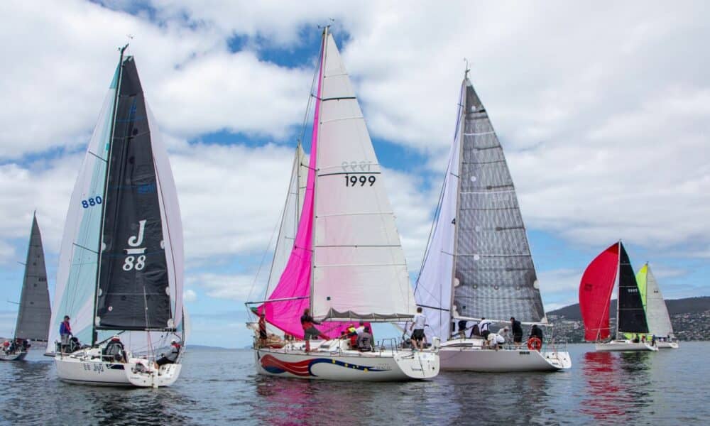 Australia’s Oldest Sporting Event Returns As Hobart Marks The 188th ...